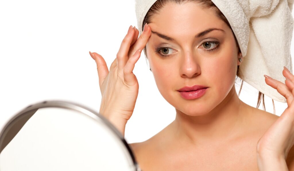 Brow Lift au Botox : un regard jeunesse sans chirurgie | Dr Vahedi | Paris